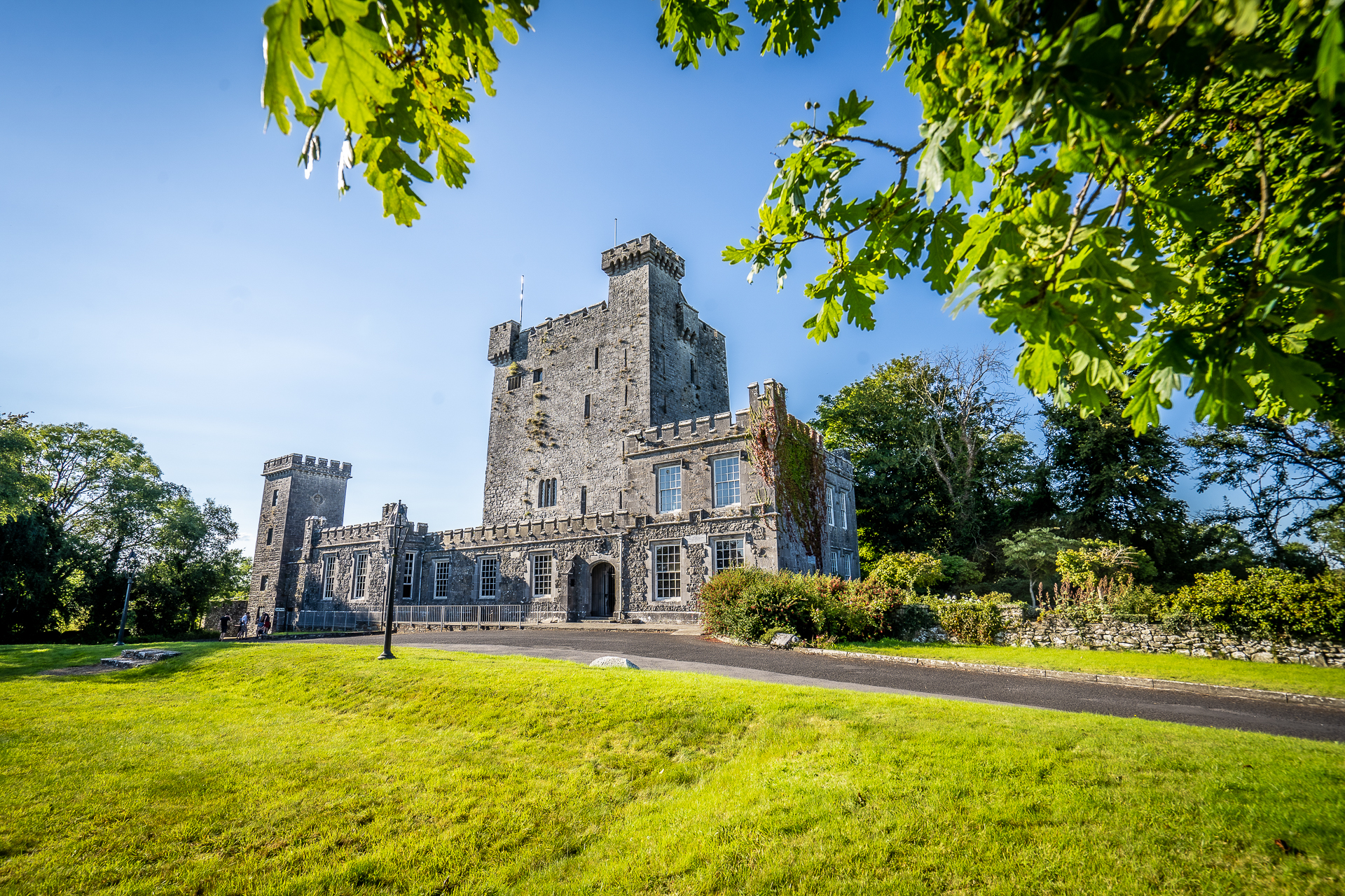 Castle Accomodation Ireland | Castle Accomodation Clare | Book Now ...
